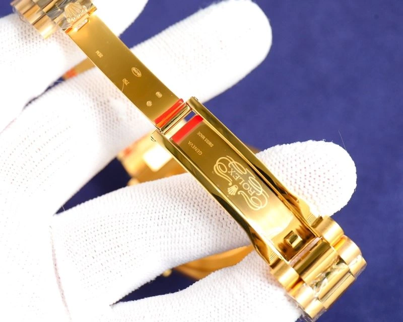 Indistinguishable ROLEX Watches