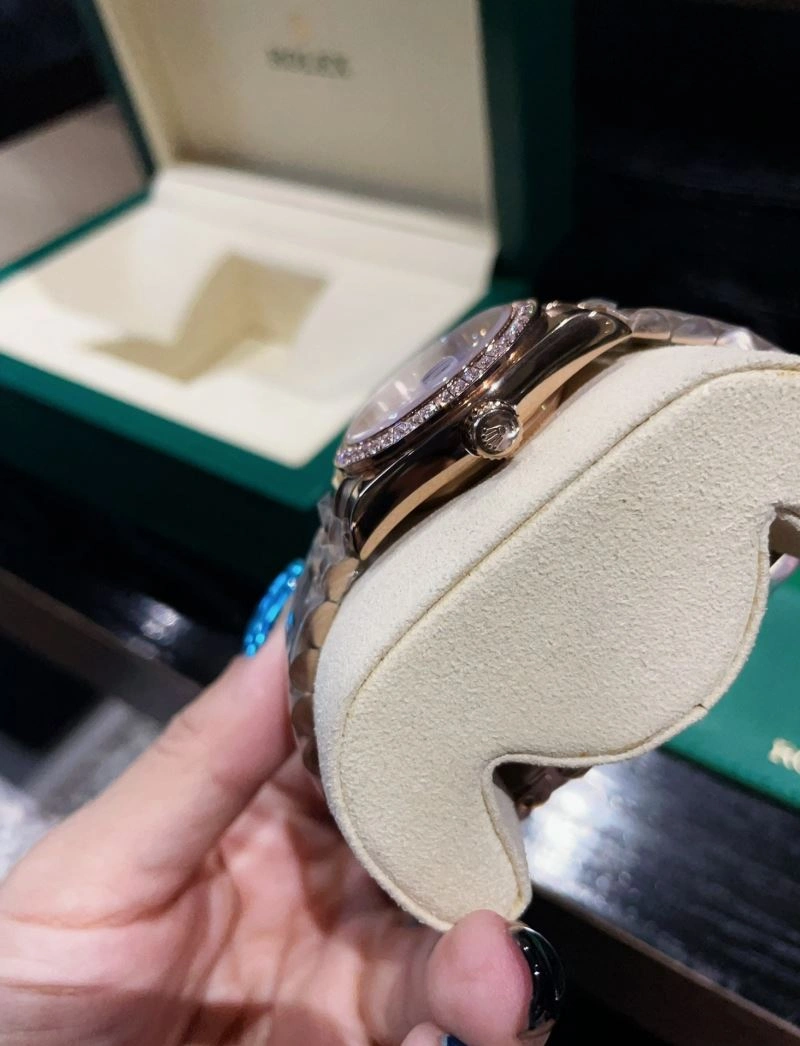 Precise copy ROLEX Watches