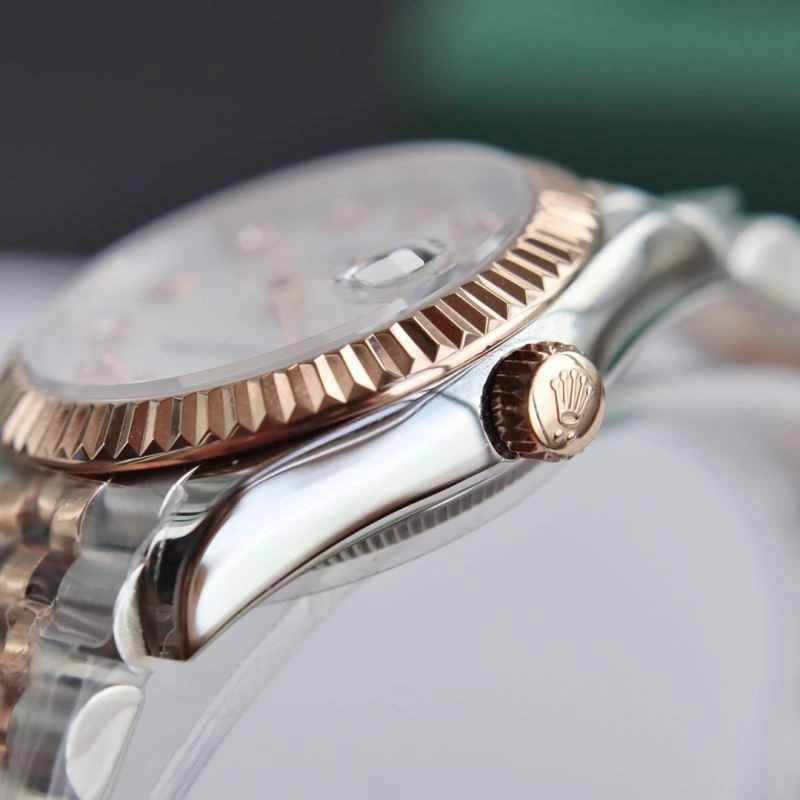 Indistinguishable ROLEX Watches