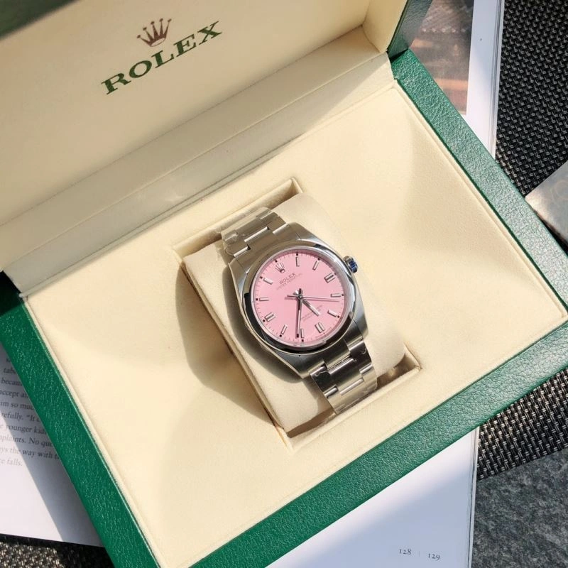 Indistinguishable ROLEX Watches