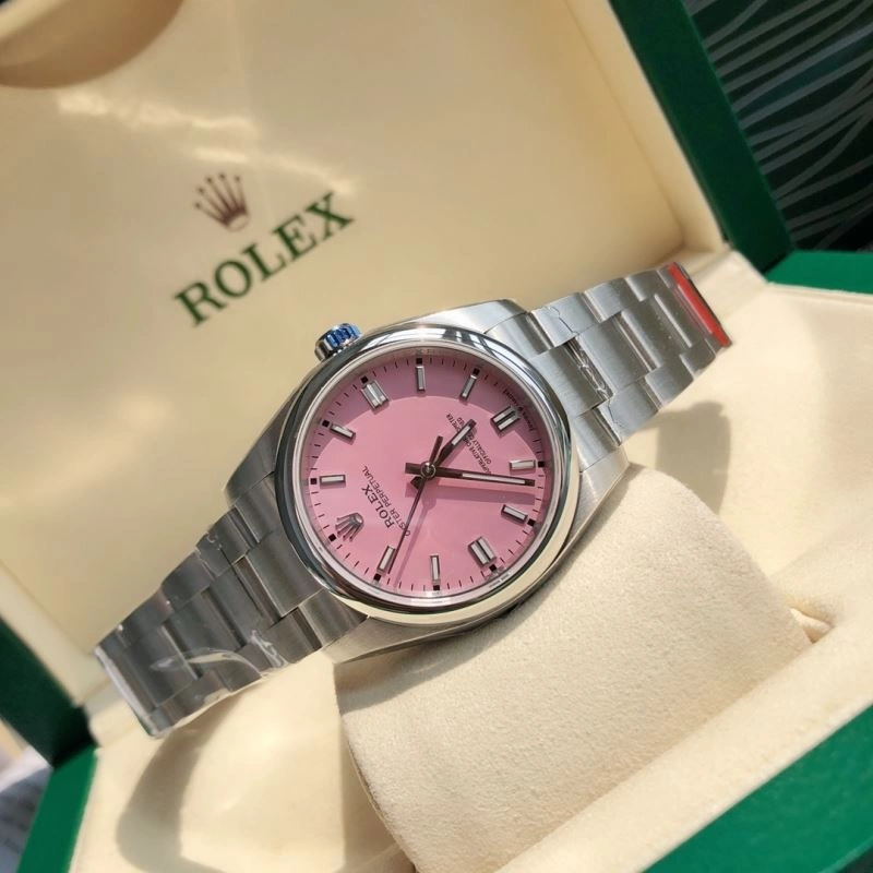 Indistinguishable ROLEX Watches