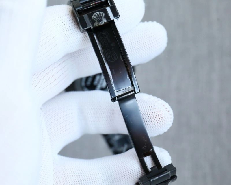 Indistinguishable ROLEX Watches