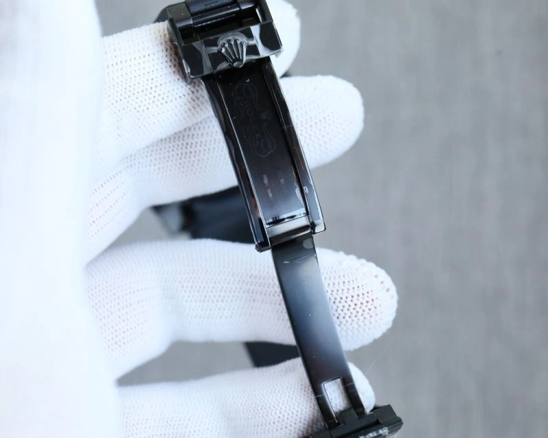 Indistinguishable ROLEX Watches