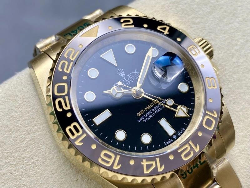 Indistinguishable ROLEX Watches
