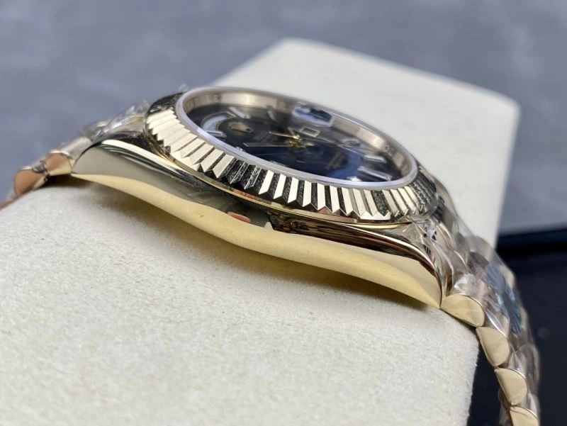 Indistinguishable ROLEX Watches