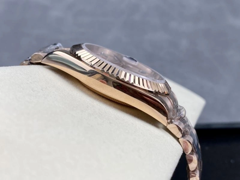 Accurate model ROLEX Watches