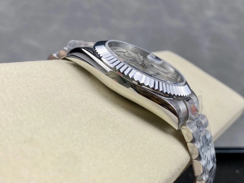 Precise copy ROLEX Watches
