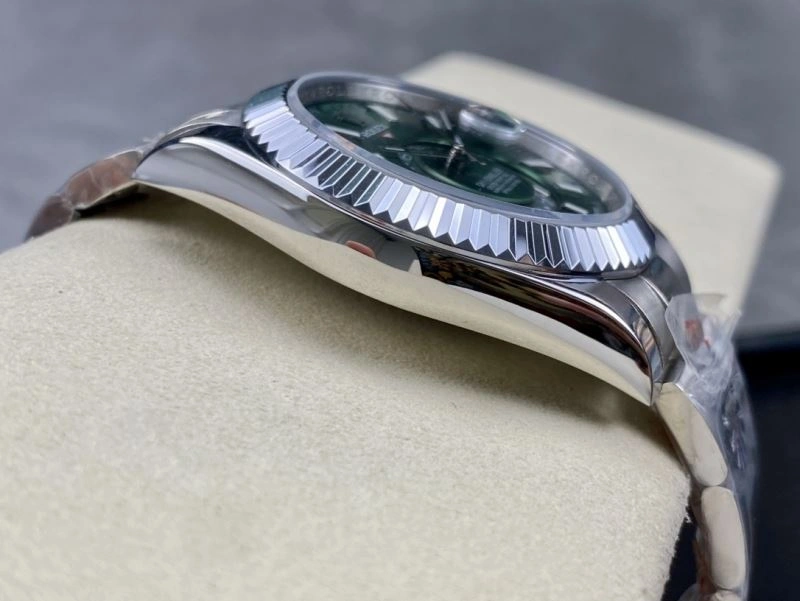 Top mirror ROLEX Watches