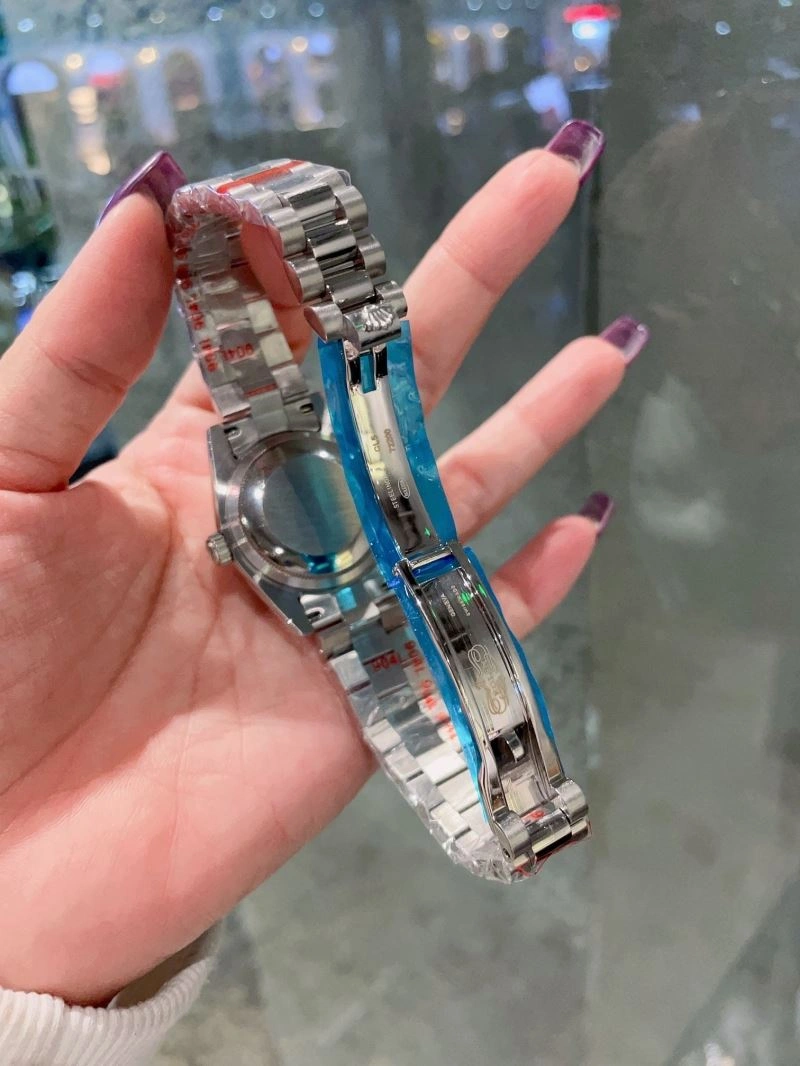 Low-cost ROLEX Watches