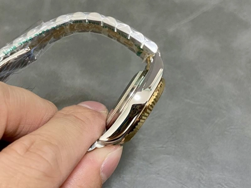 Low-cost ROLEX Watches