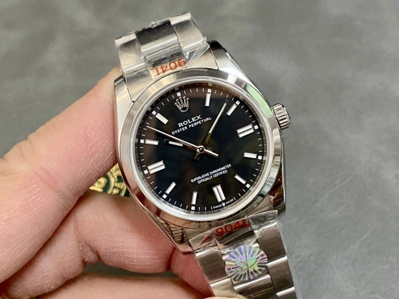 Indistinguishable ROLEX Watches
