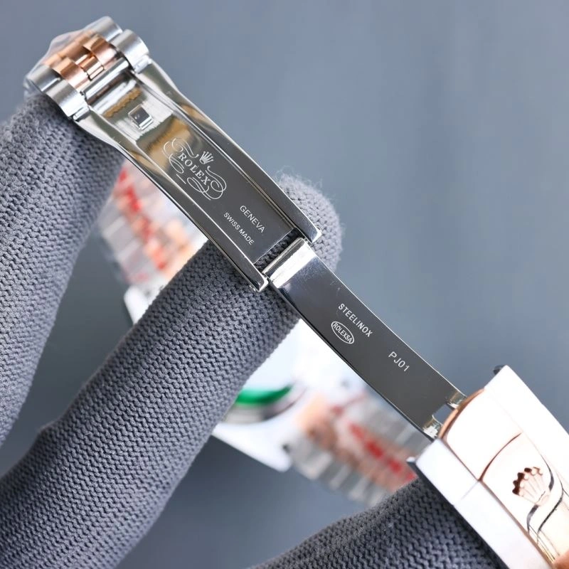 Indistinguishable ROLEX Watches