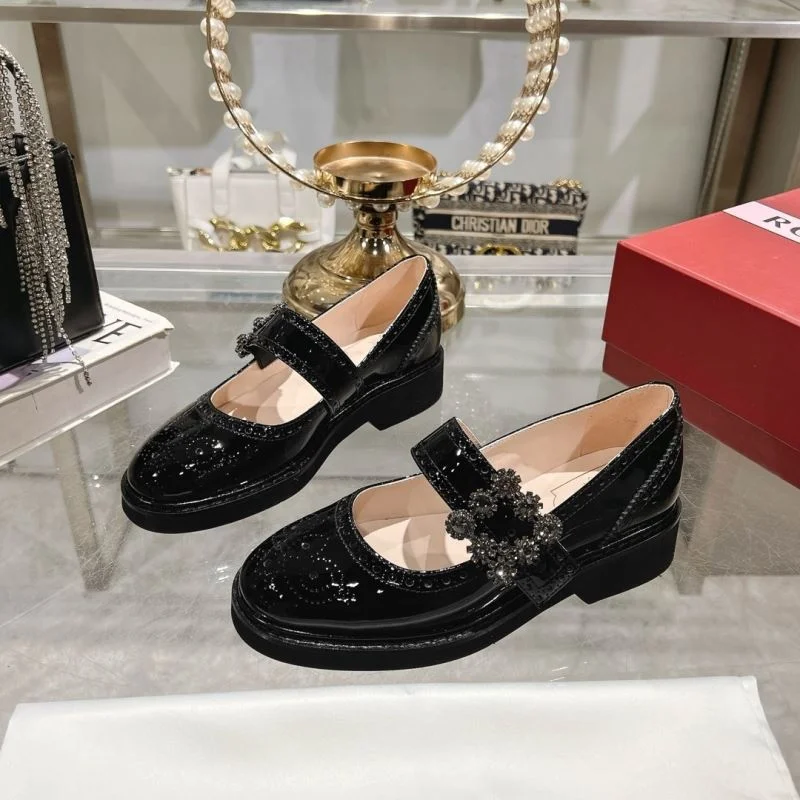 Accurate model Rene Caovilla Shoes