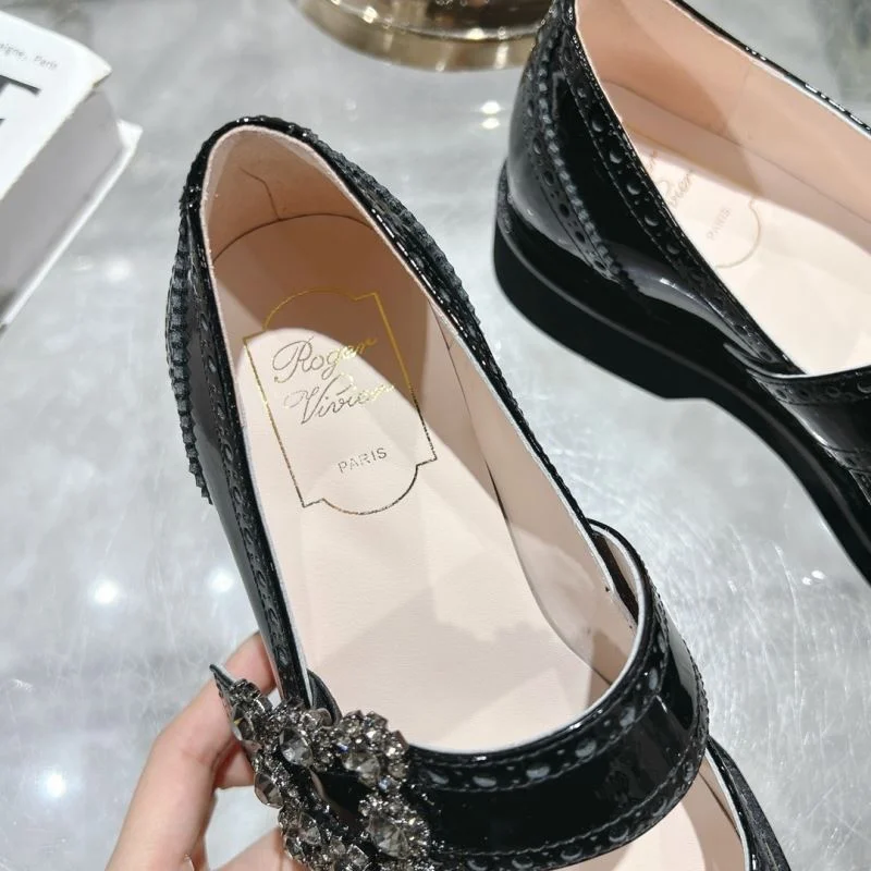 Accurate model Rene Caovilla Shoes