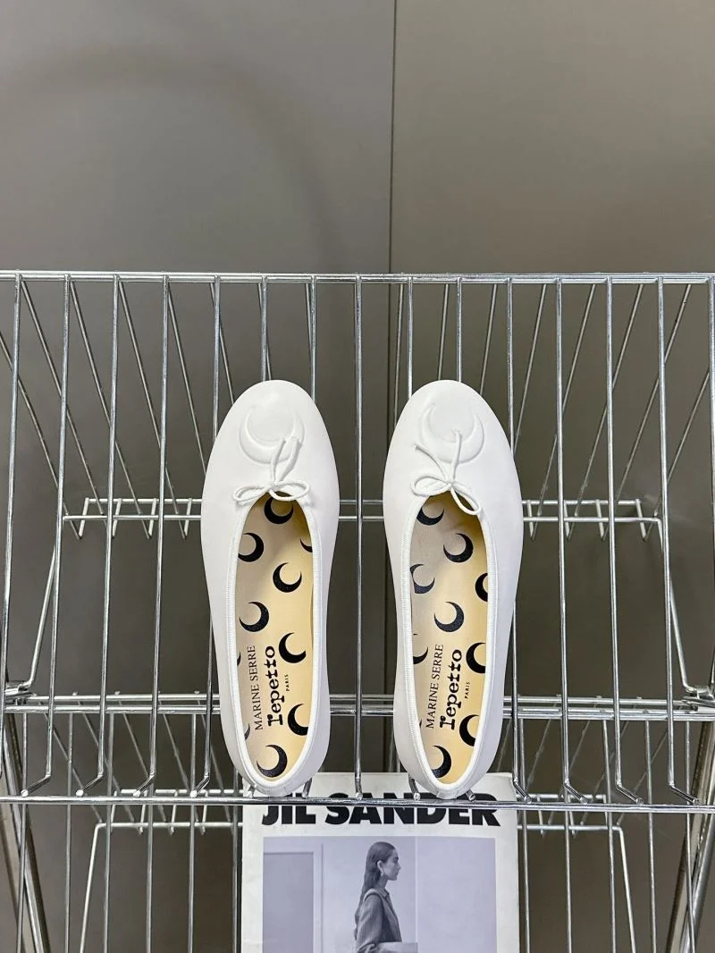 High accuracy Repetto Shoes