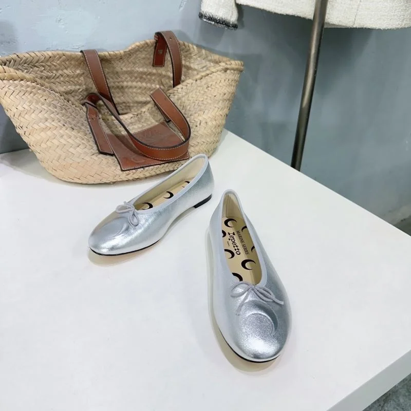 Exact replica Repetto Shoes