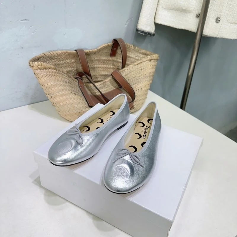 Exact replica Repetto Shoes