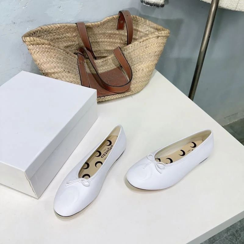 Exact replica Repetto Shoes