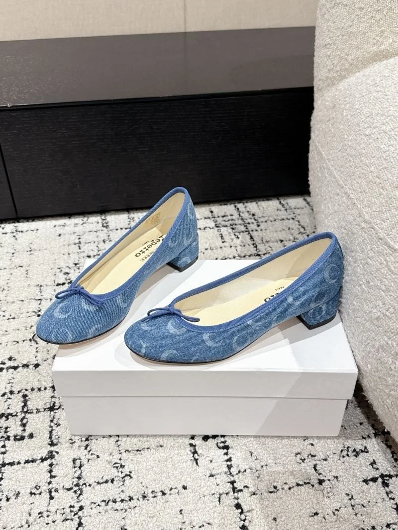 High accuracy Repetto Shoes