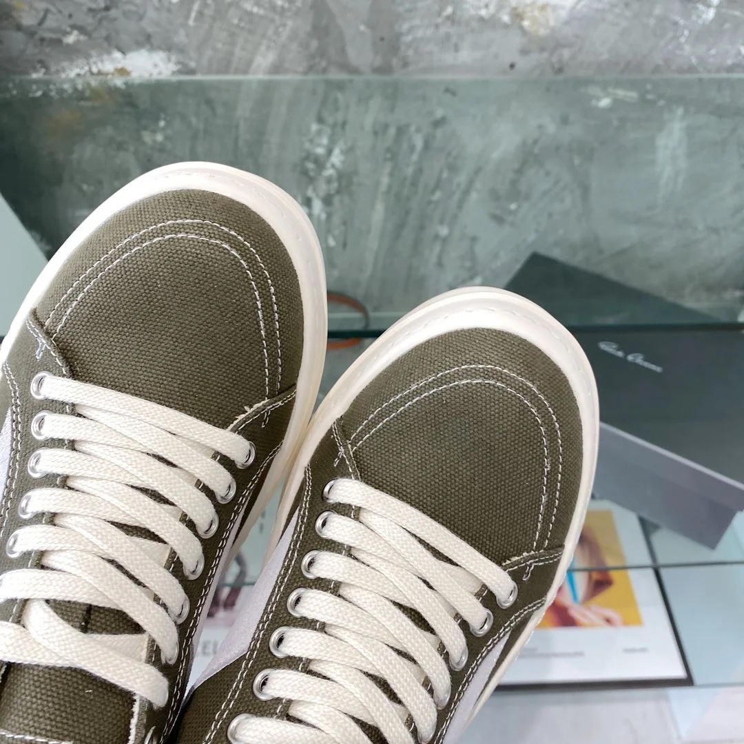 Bargain Rick Owens Shoes