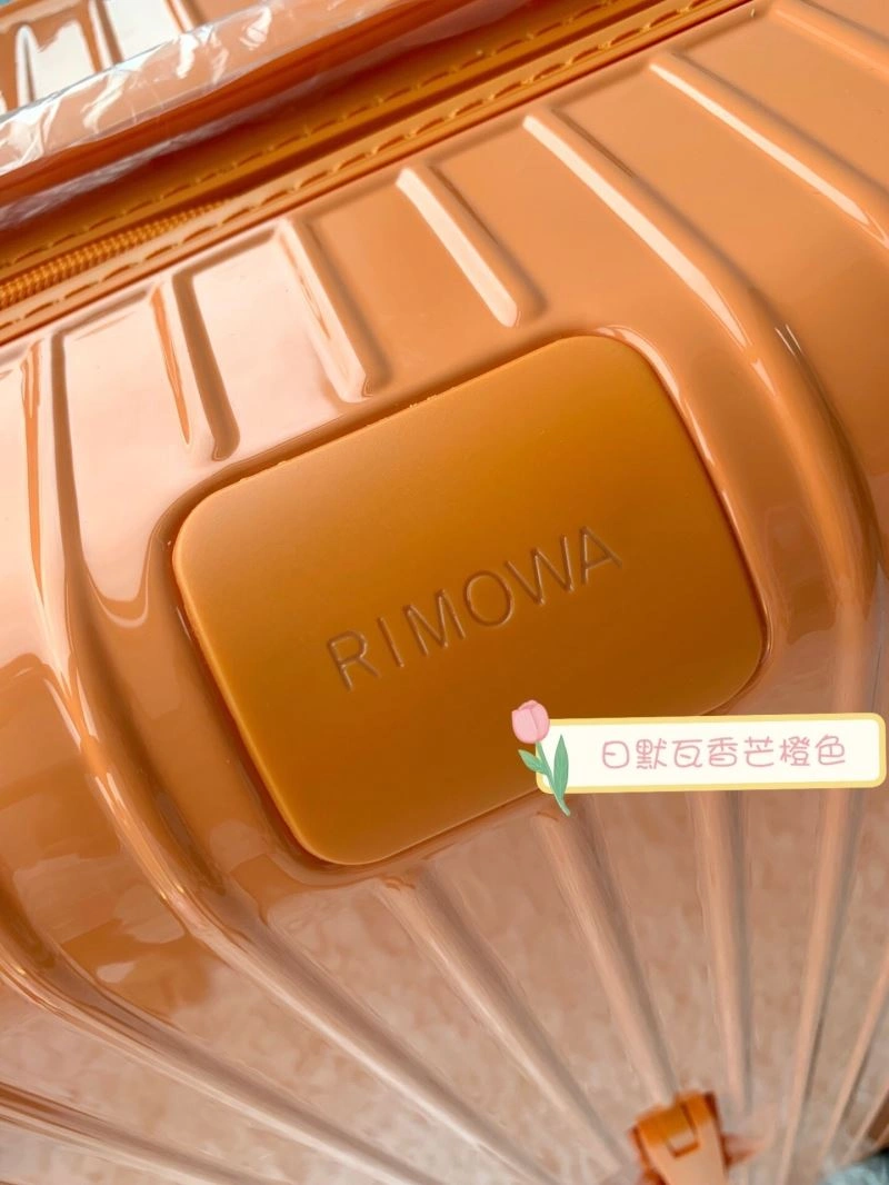 Top mirror Rimowa Suitcase
