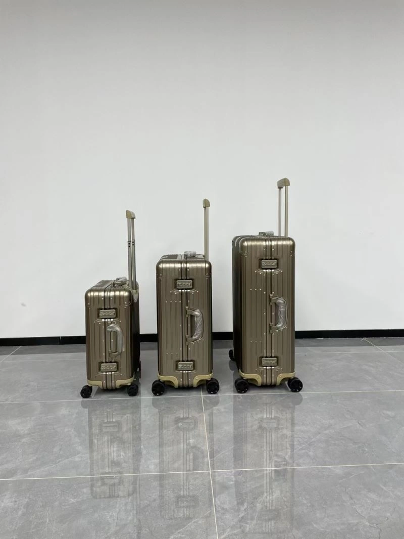 Indistinguishable Rimowa Suitcase
