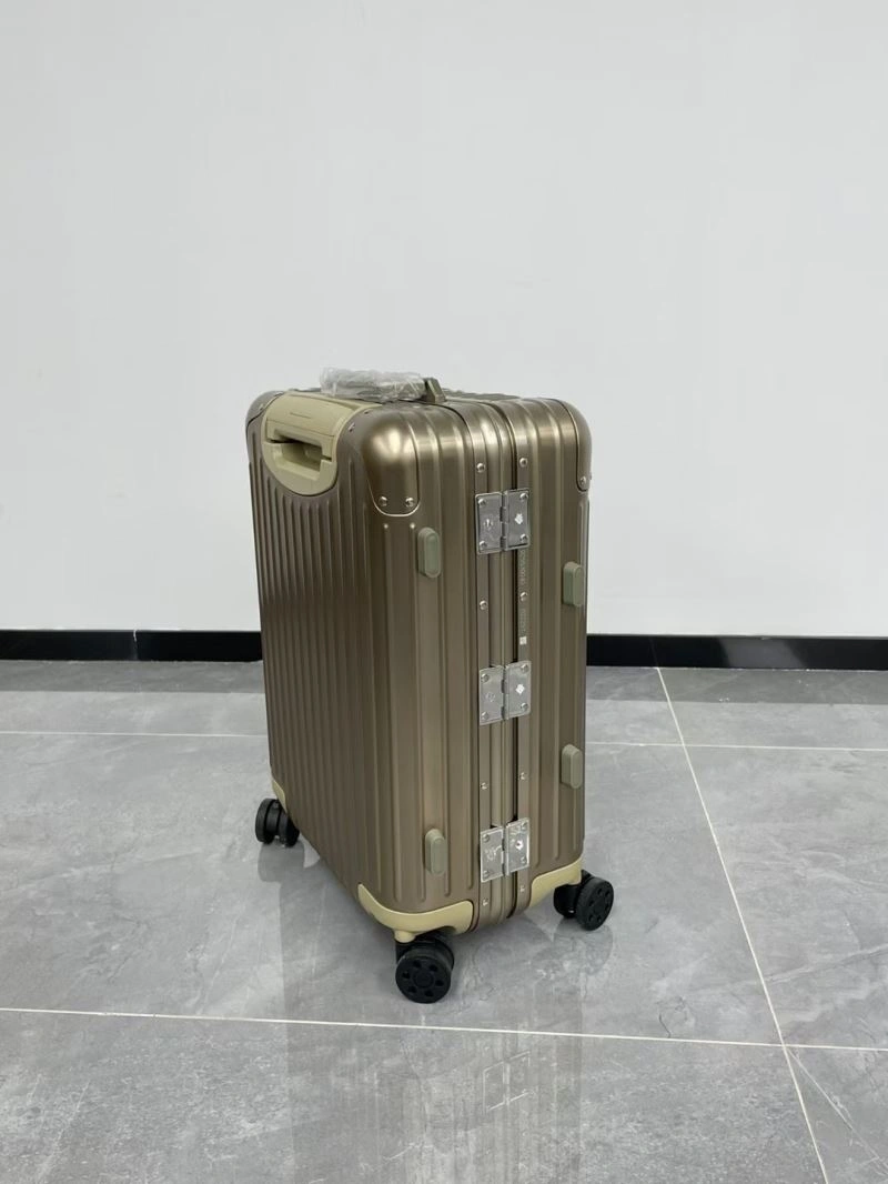 Indistinguishable Rimowa Suitcase