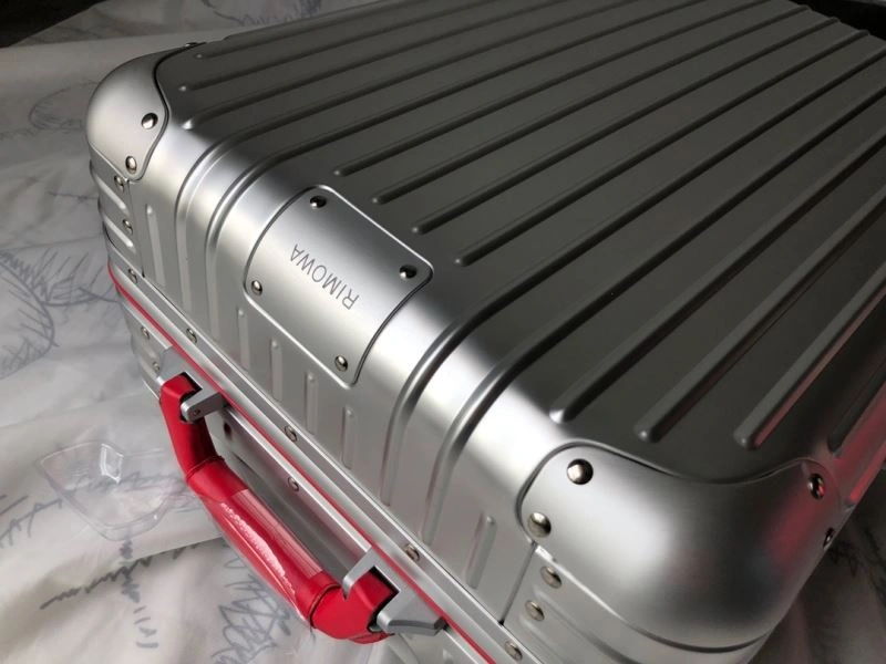 Mirror quality Rimowa Suitcase