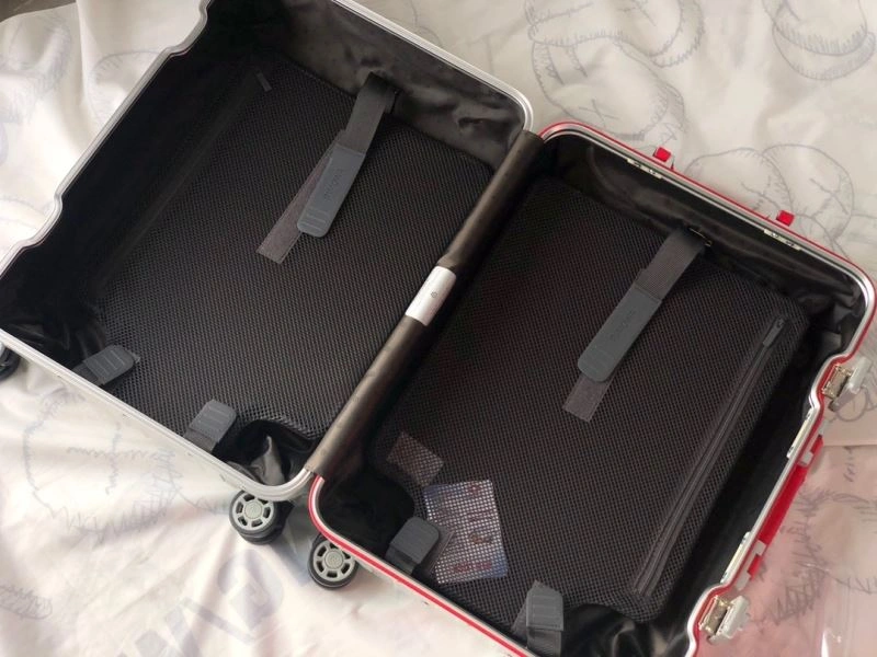 Mirror quality Rimowa Suitcase