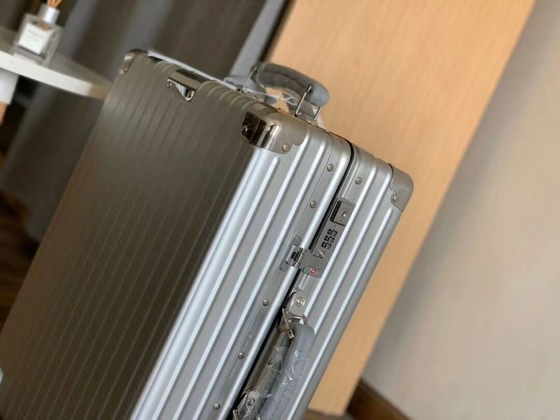 Accurate model Rimowa Suitcase