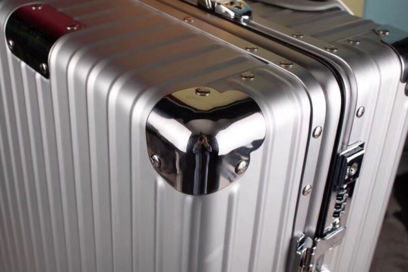 Perfect replica Rimowa Suitcase