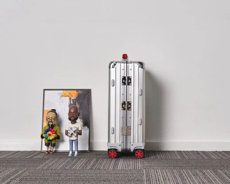 Reasonably priced Rimowa Suitcase