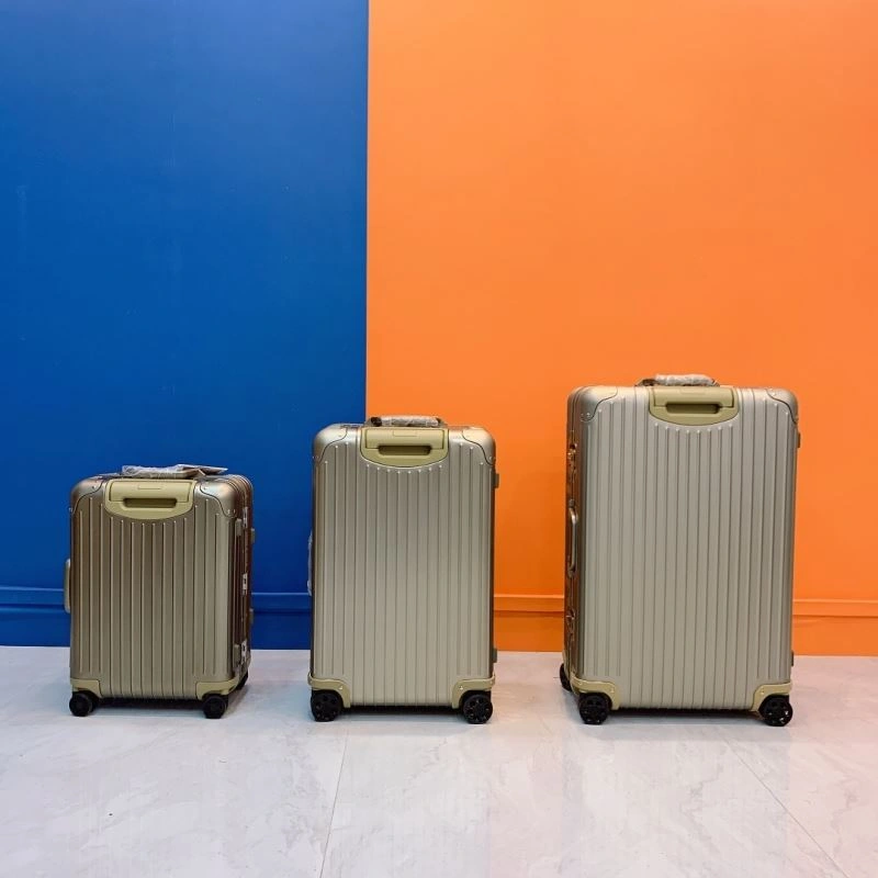 Cut-rate Rimowa Suitcase