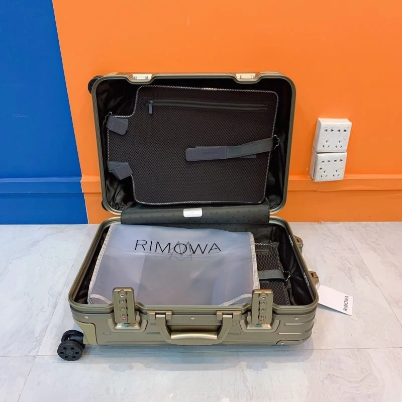 Cut-rate Rimowa Suitcase