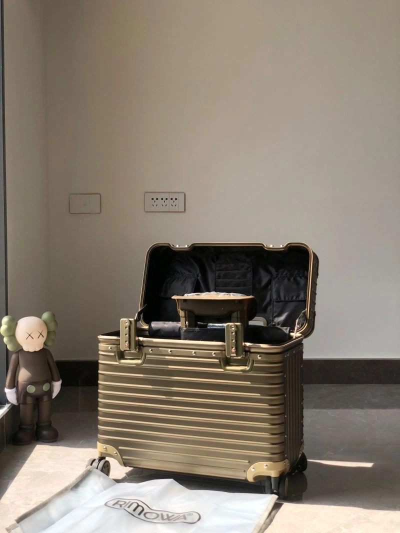 Affordable Rimowa Suitcase