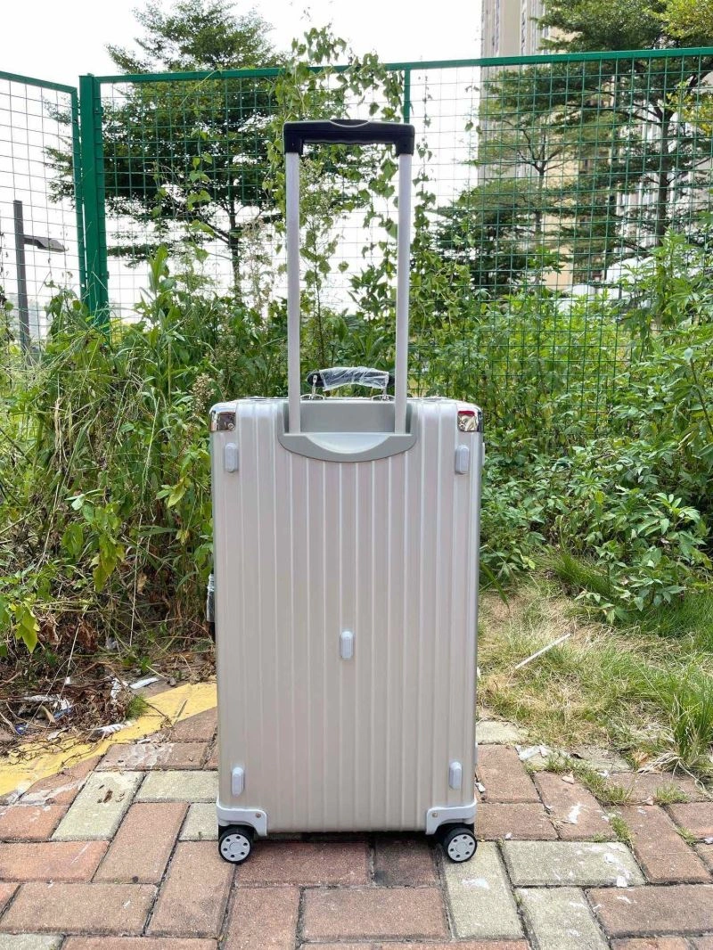 Indistinguishable Rimowa Suitcase