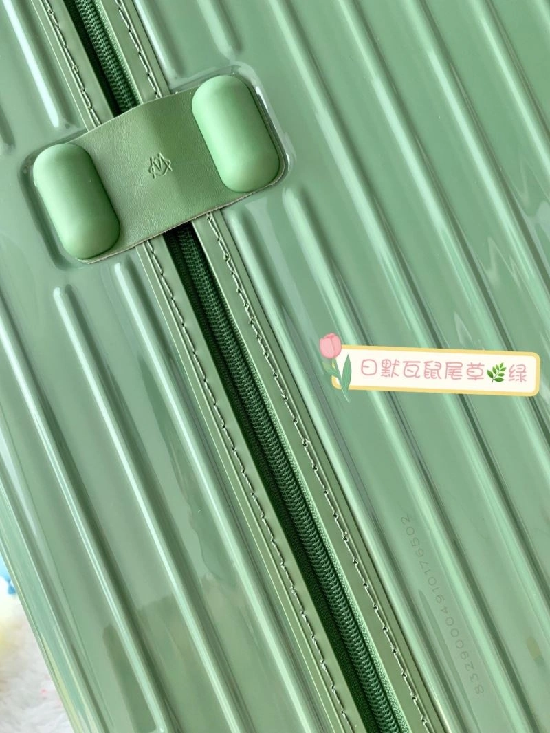 Accurate model Rimowa Suitcase