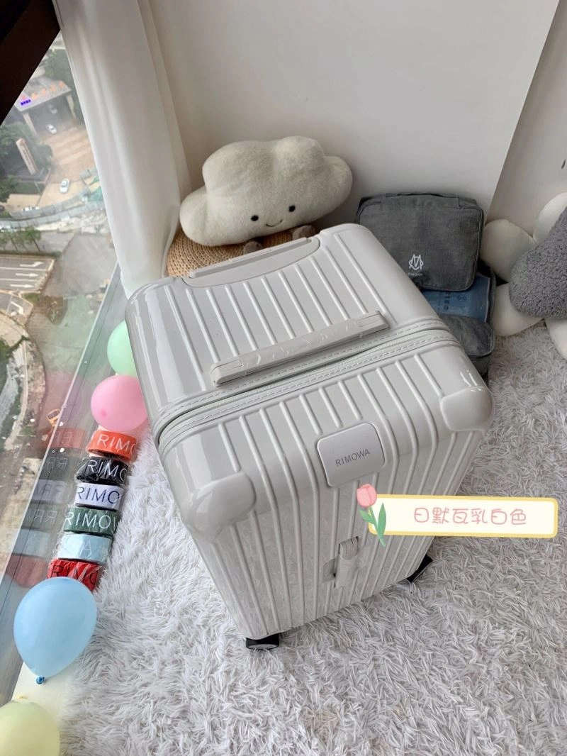 Reasonably priced Rimowa Suitcase