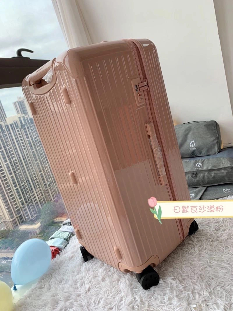 Reasonably priced Rimowa Suitcase