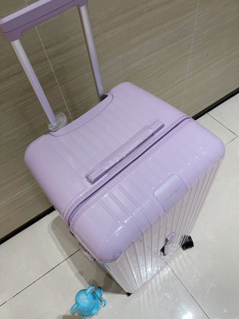 Brand-authenticated Rimowa Suitcase