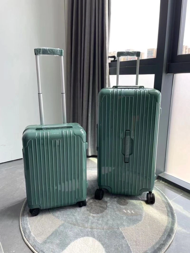 Mirror quality Rimowa Suitcase