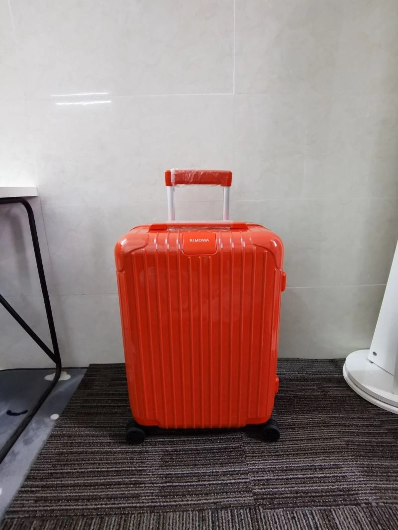 Legit Rimowa Suitcase