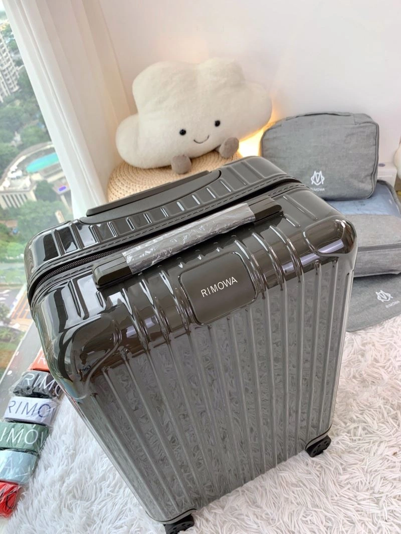 Cut-rate Rimowa Suitcase