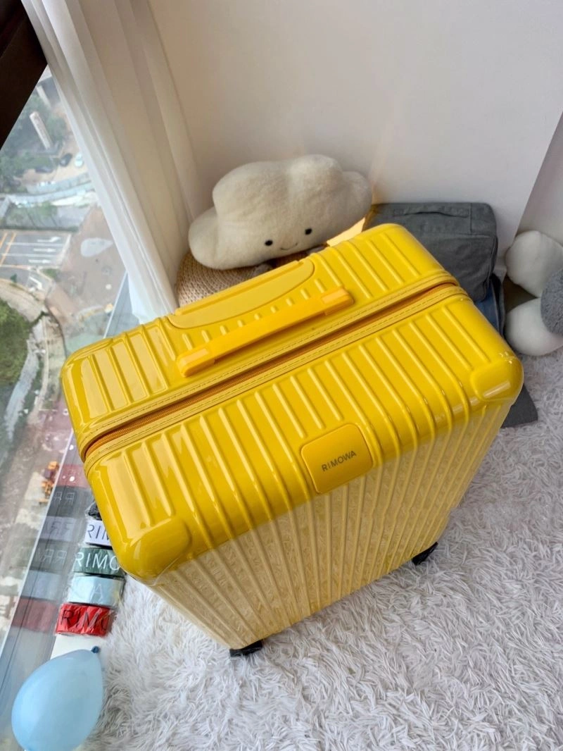 Brand-authenticated Rimowa Suitcase