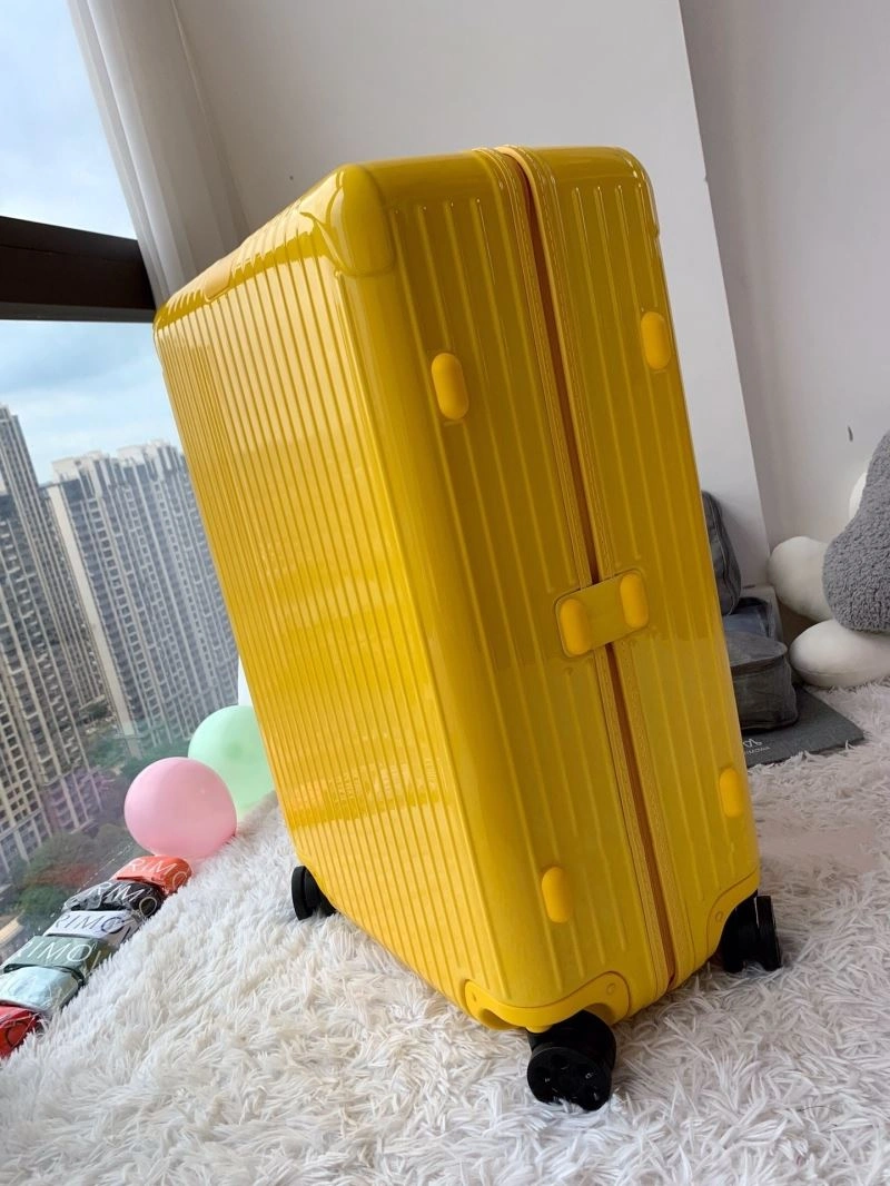 Brand-authenticated Rimowa Suitcase
