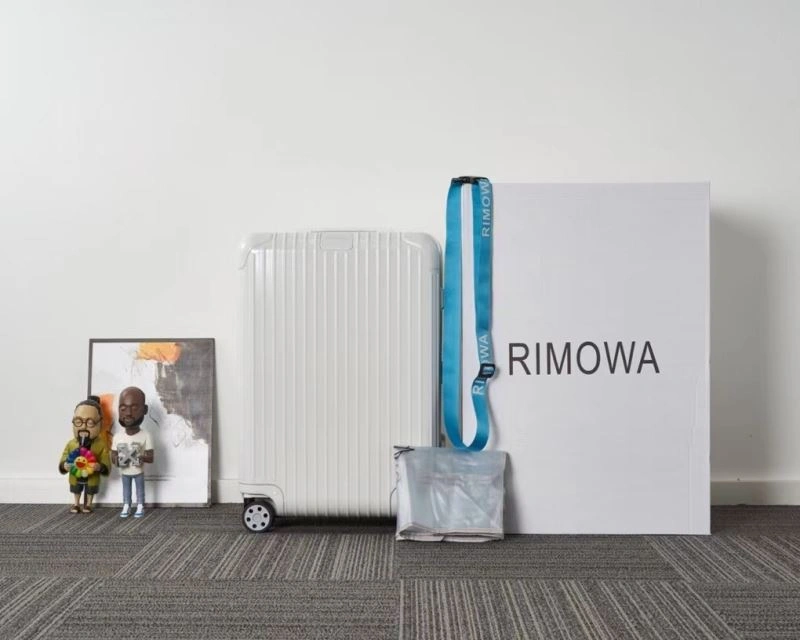 Inexpensive Rimowa Suitcase