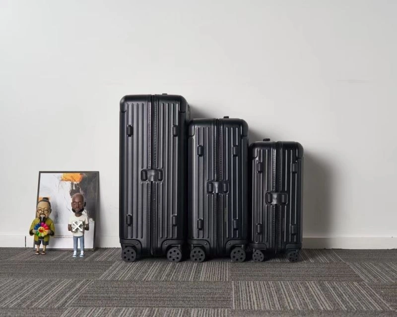 High fidelity Rimowa Suitcase