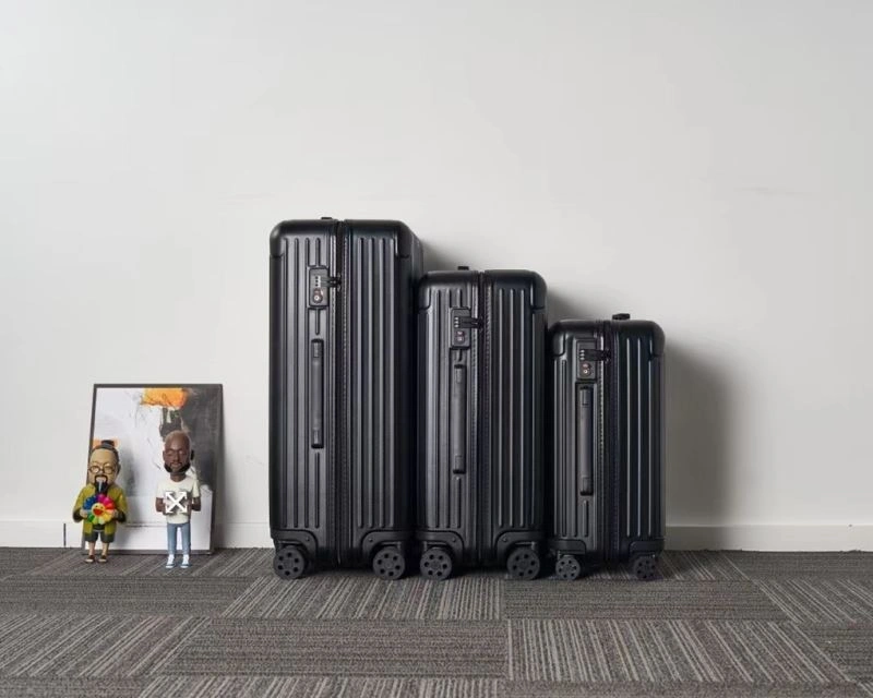 High fidelity Rimowa Suitcase