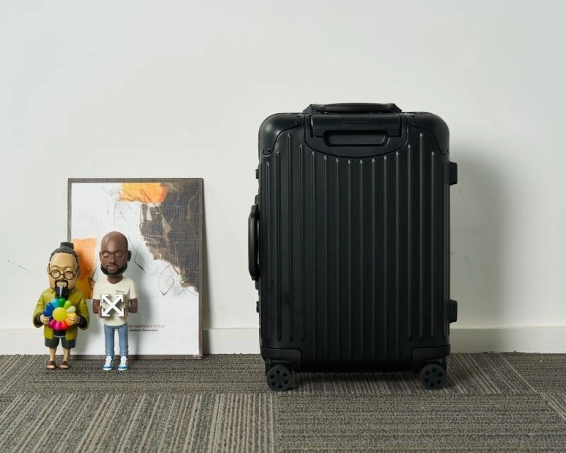 Brand-authenticated Rimowa Suitcase