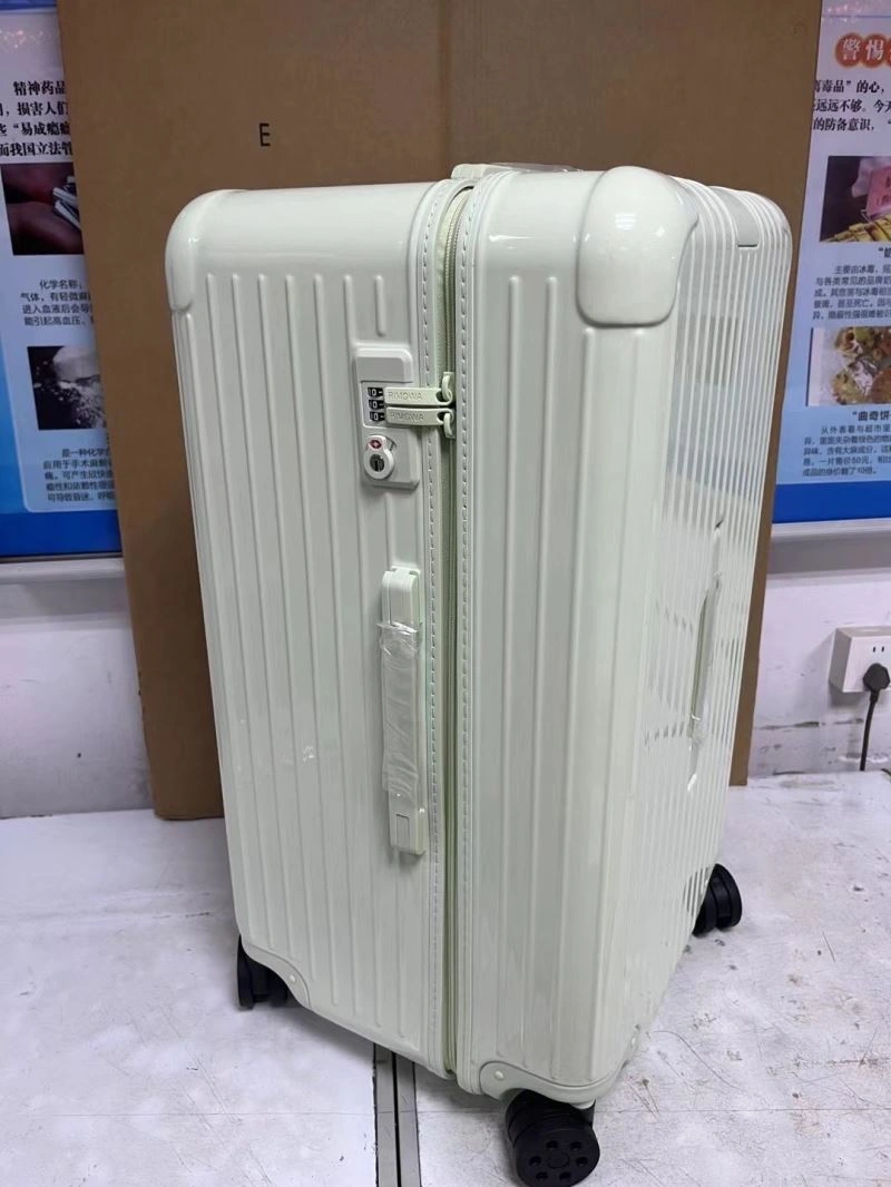 Legit Rimowa Suitcase